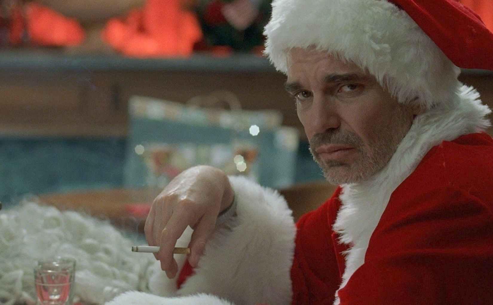 BAD SANTA: Director’s Cut (2003) – 2 UNPAID MOVIE CRITICS!!!!